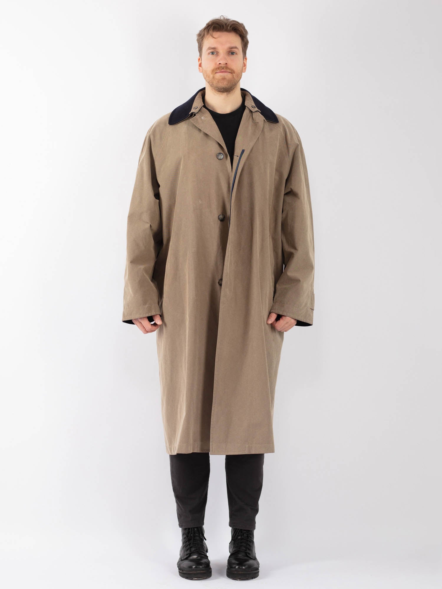 Online Vintage Store | Vintage 00's Men Oversized Mac Coat in Beige ...