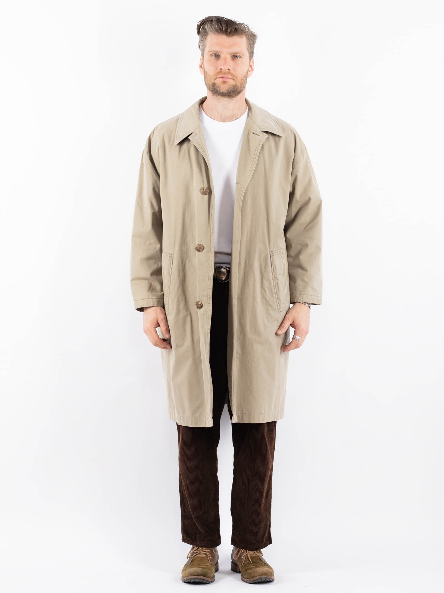 Online Vintage Store | Vintage 90's Men Mac Coat in Beige | NorthernGrip